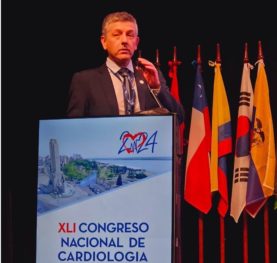 El Dr. Gustavo Beder Farez es el nuevo presidente de la Federación ...